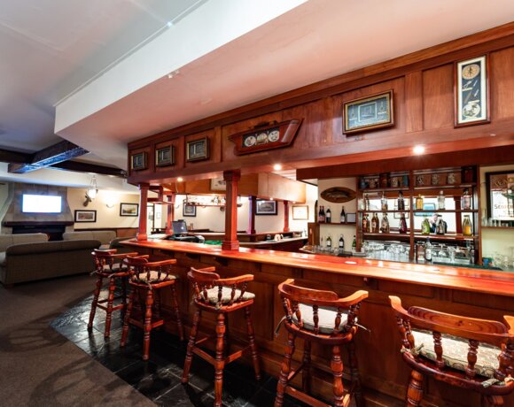 Restaurants & Bars - 114 Fairways